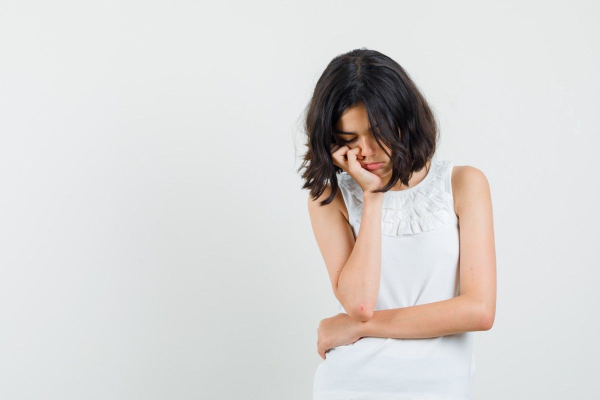 6 Signs Your Daughter Is About to Start Her Period